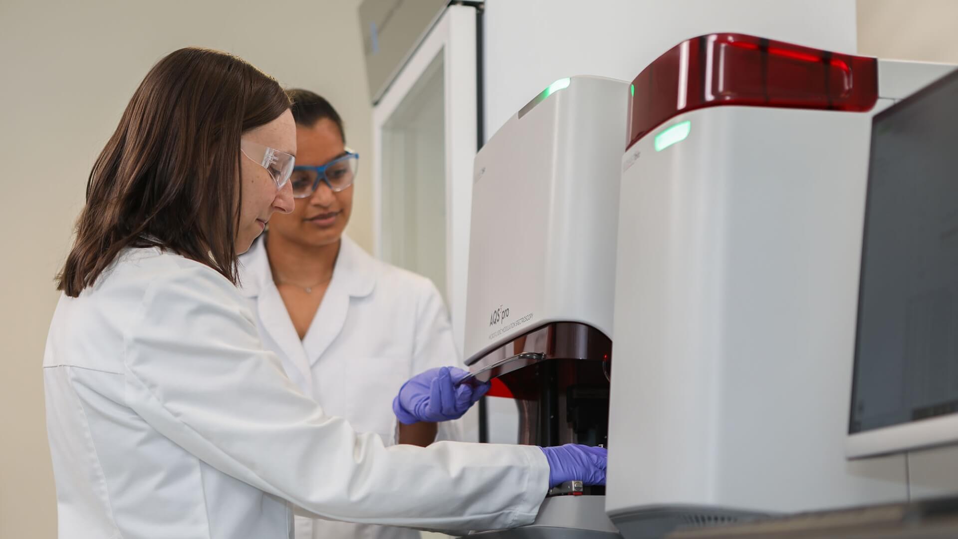 Detection of Pressure-Induced Protein Aggregation Using Microfluidic Modulation Spectroscopy ...