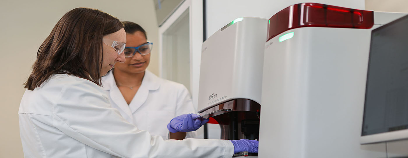 Detection of Pressure-Induced Protein Aggregation Using Microfluidic Modulation Spectroscopy ...